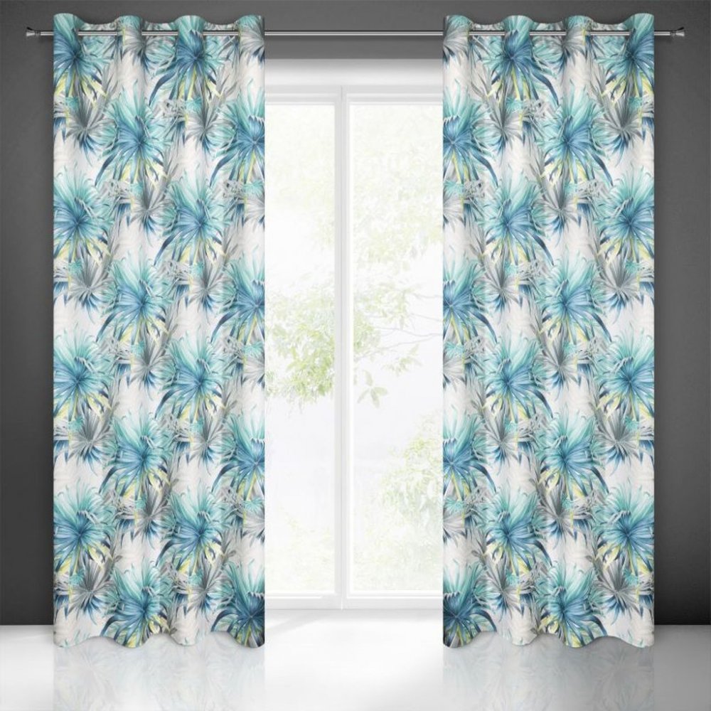 Draperii albe cu flori colorate cu inele :: Lilly.ro